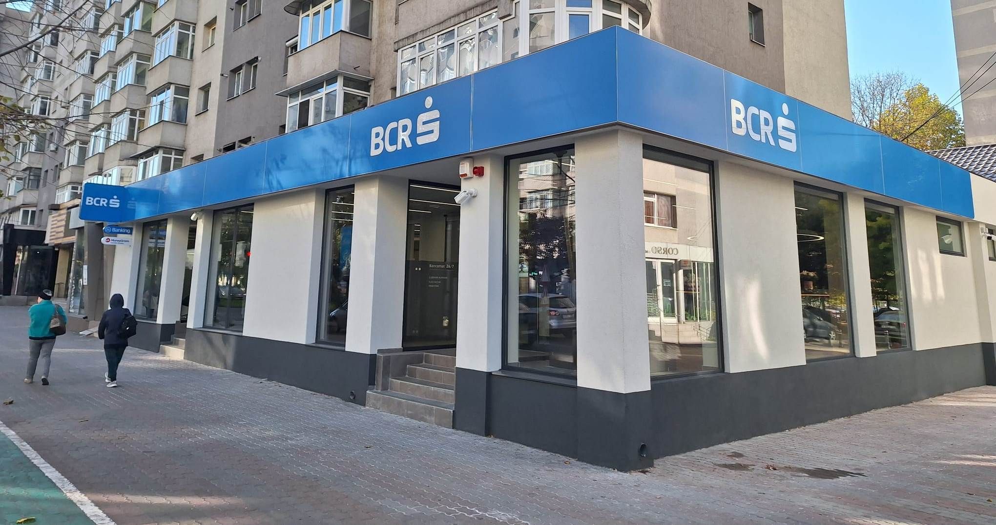 Banca Comercială Română a deschis la Slatina prima unitate din județul Olt pe modelul centrelor ...